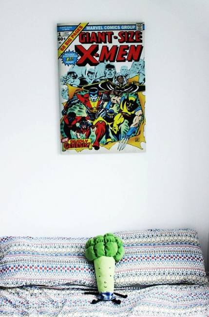 Black and White Room Decorate with colored accents and Comics Prints